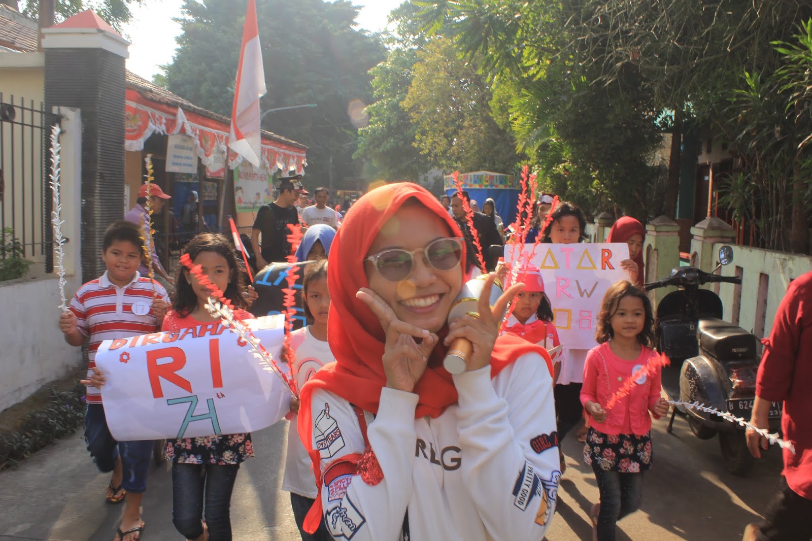 Seputar RW 08 Kelurahan Rawa Bunga Kecamatan Jatinegara Kota ...