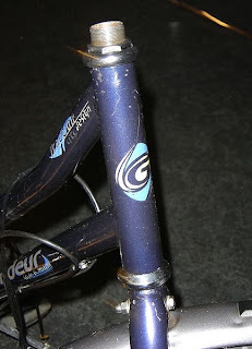 Cyclopunk: Fitting a 1 1/8" stem to a 1" threaded quill steerer