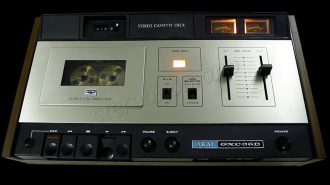 stereonomono - audio Hi Fi Compendium - 14 years on-line: Akai GXC-36D