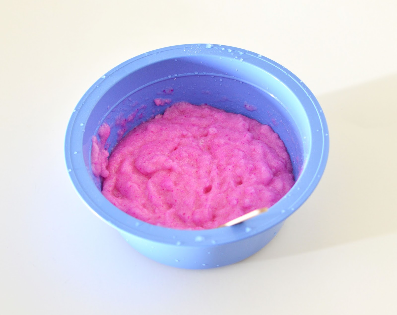 Vikalpah: Dining Table makeover using wallpaper + Giveaway!