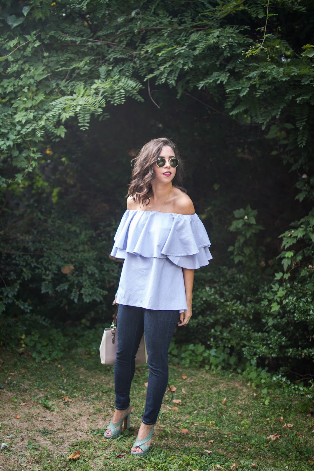 off the shoulder. | A.VIZA STYLE