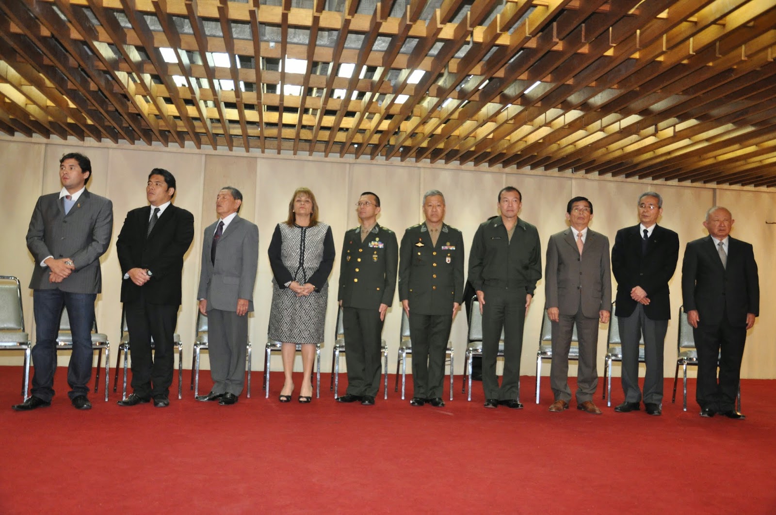 Okinawa Brasil: BUNKYO: HOMENAGEM AOS NOVOS GENERAIS MATSUDA E IKEDA