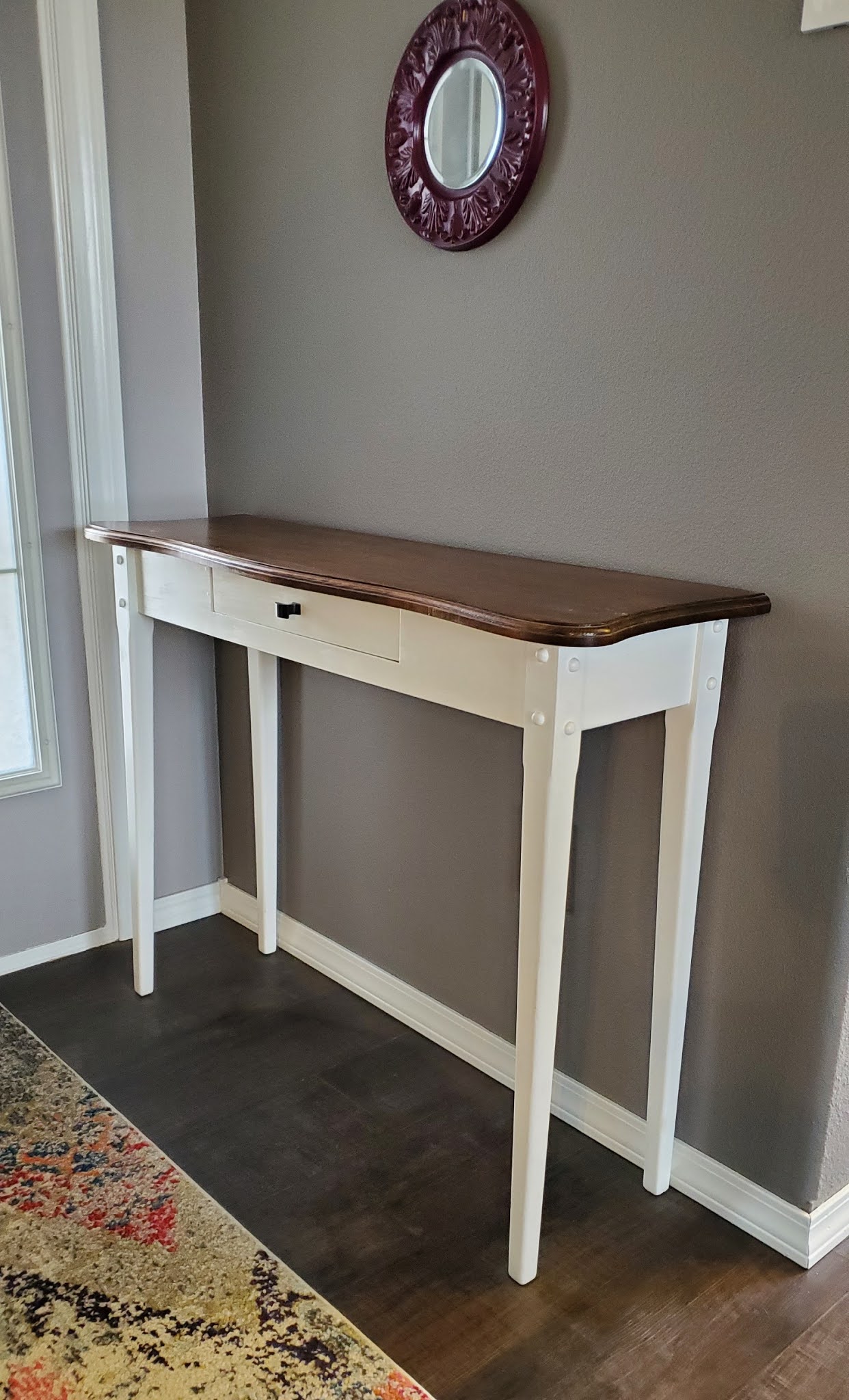Little House on the Corner: Console Table Chalk Paint Makeover - Quick & Easy!
