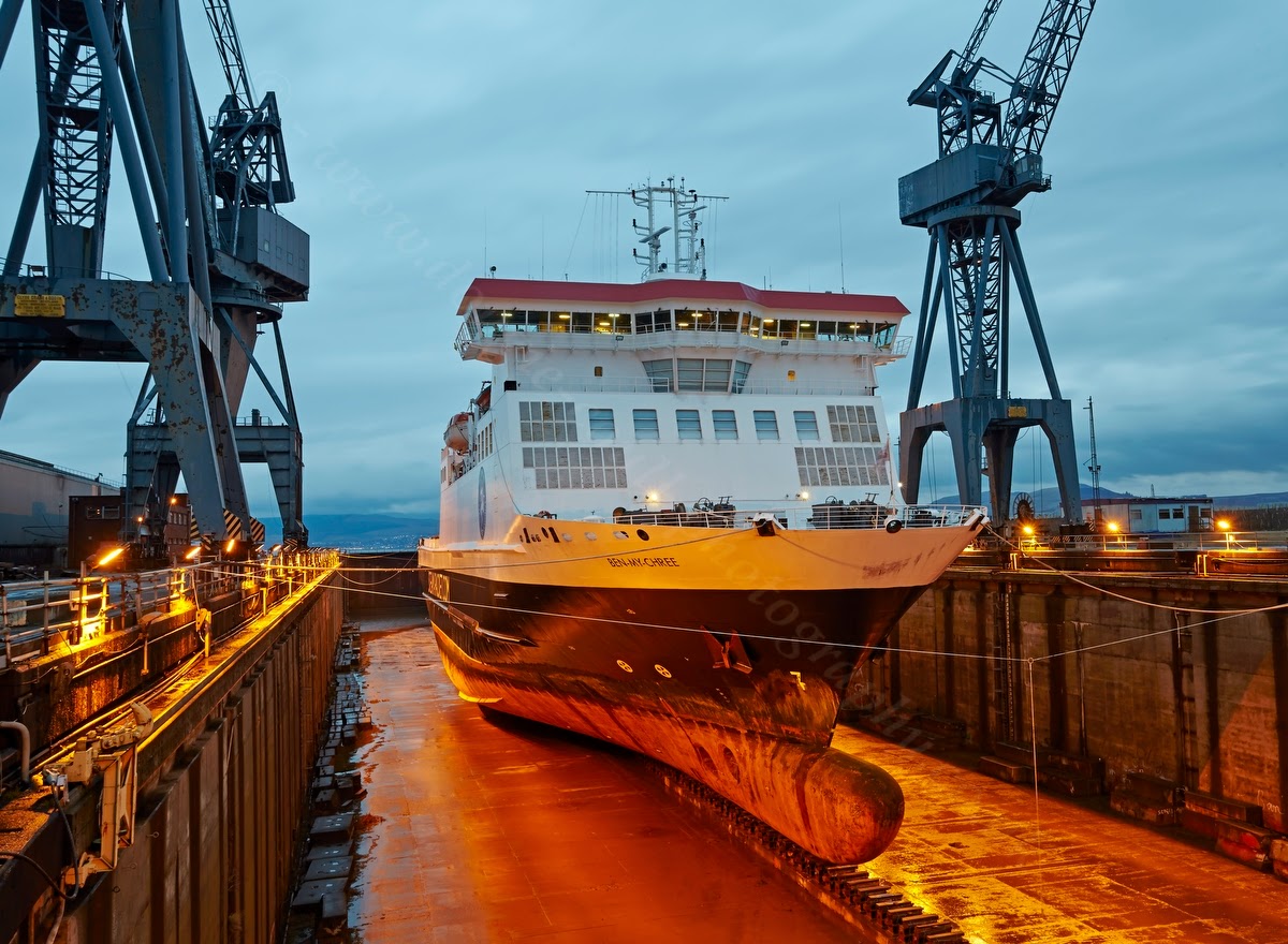 Dougie Coull Photography: 'Ben My Chree' at Inchgreen Dry Dock in Greenock