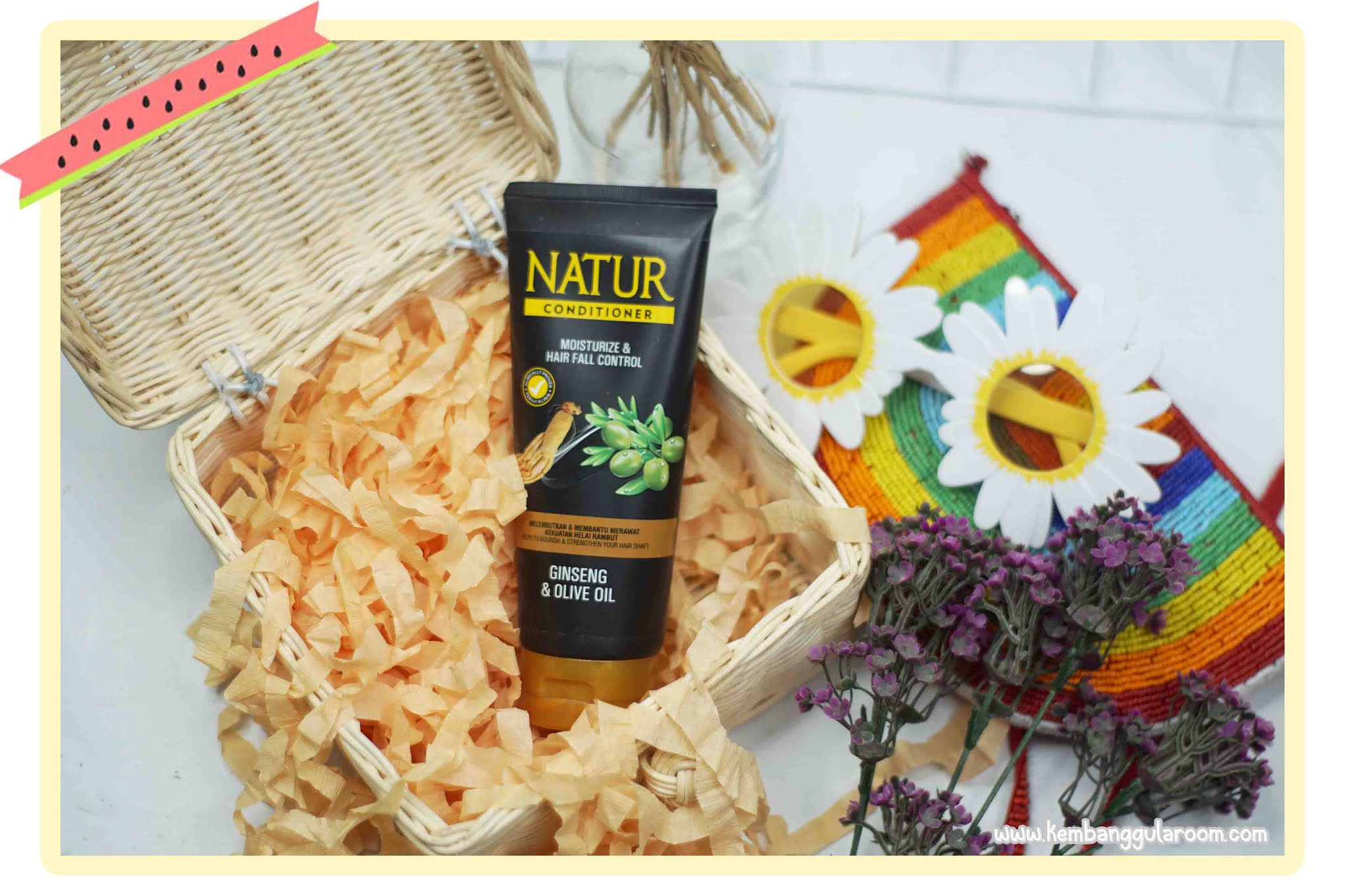 Natur Conditioner Moisturize & Hair Fall Control