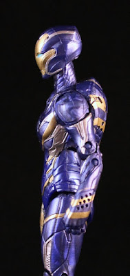 She's Fantastic: Marvel Legends - RESCUE!