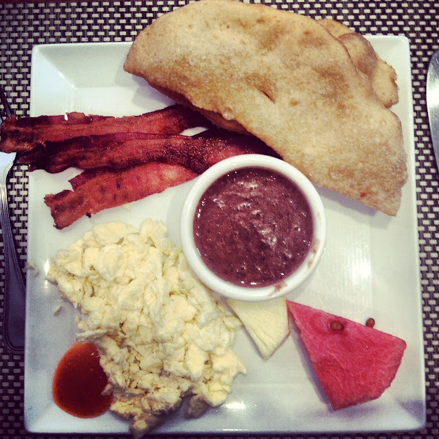 The Trail of Crumbs • A Gastro Travelogue: Belize Diary Entry #1