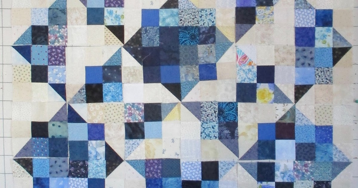 Gretchen's Little Corner: Split 9 Patch in Blues!