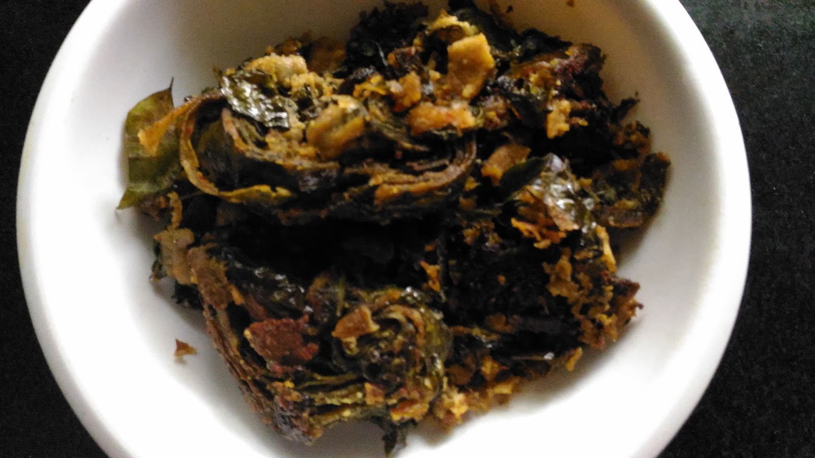 Jay's Veg Kitchen: PHANNA PATRODO FROM LEFT OVER PATRODO
