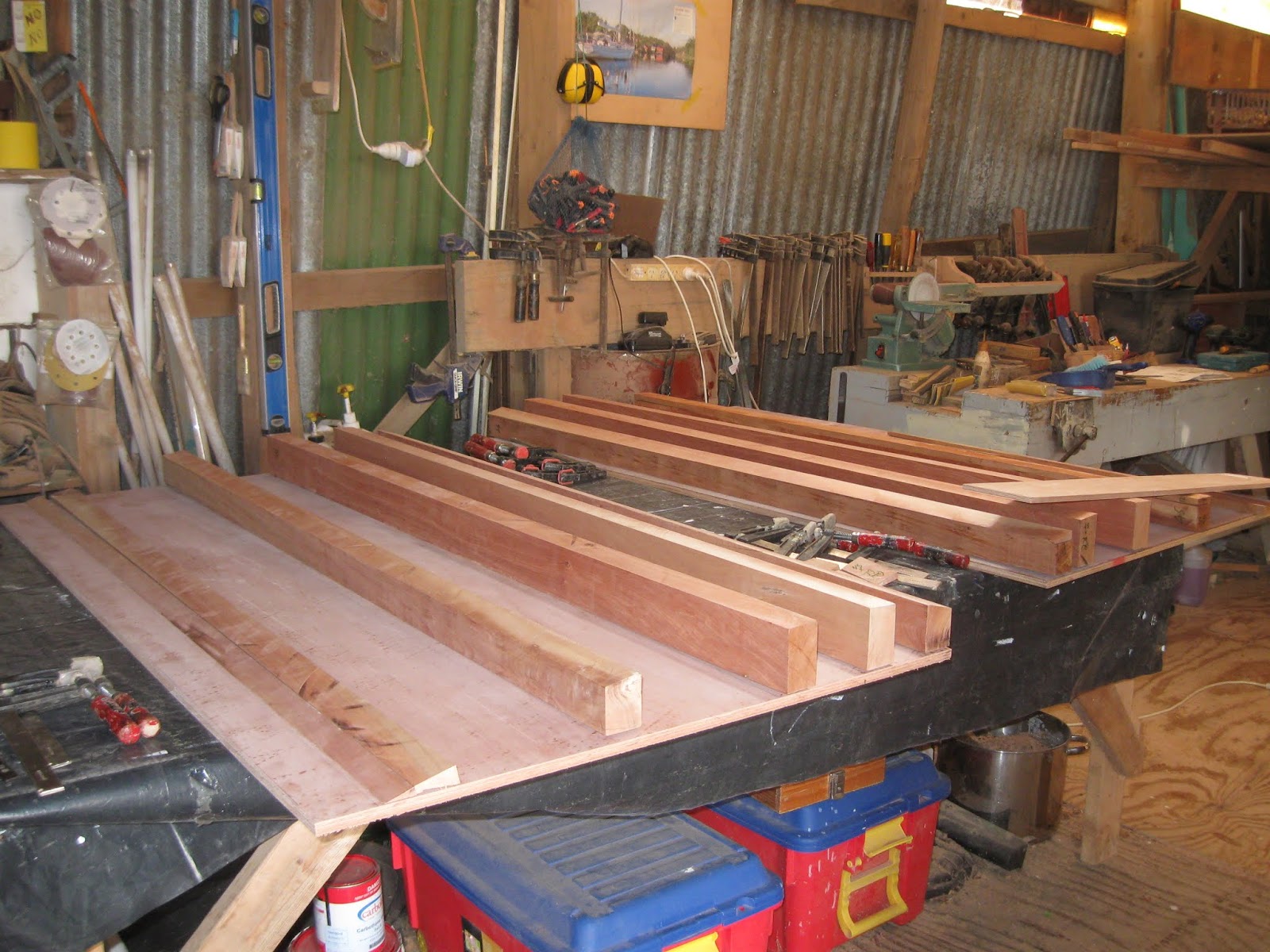 Voyaging with Annie Hill: The bilgeboards