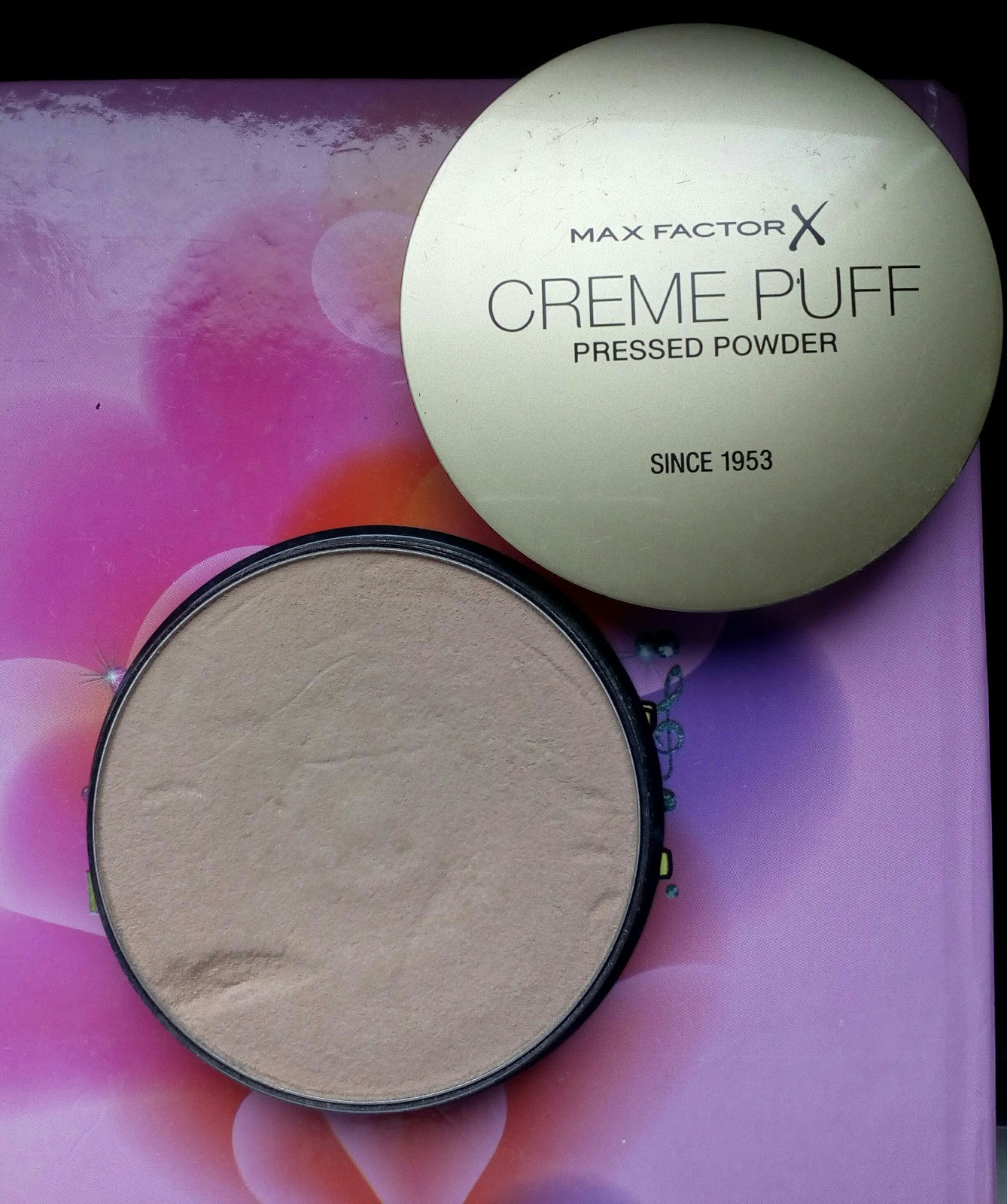 Maria's corner: Max Factor Cream Puff pressed powder