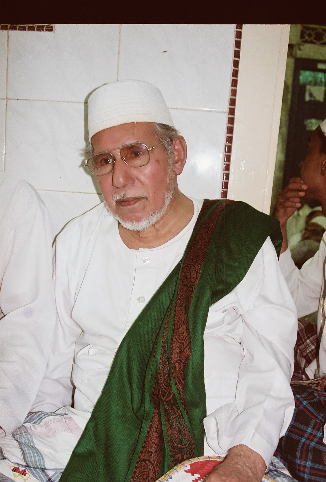 Haul Habib Neon 2004 - Majelis Ta'lim Almunawwarah