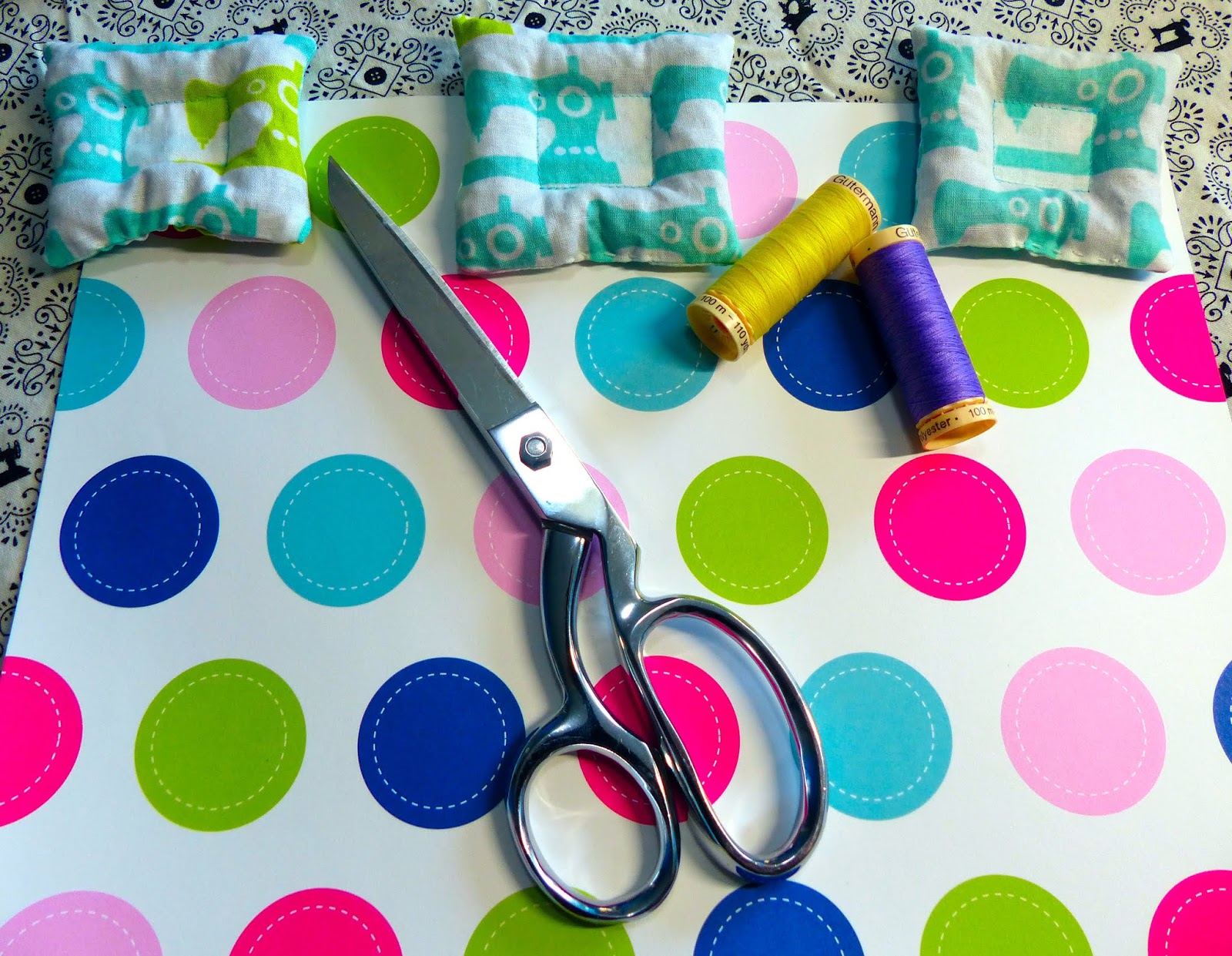 The Sewing Unicorn : Useful Sewing Tool: The Rebecca Page Pattern Weights
