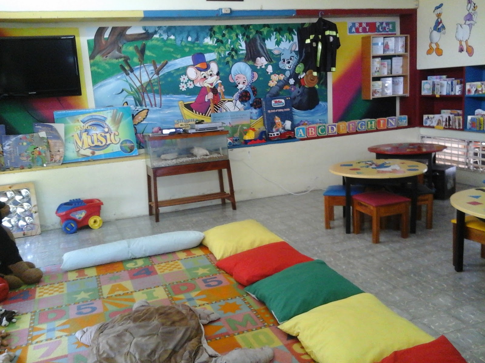 Beyond the Marog Kingdom: Book Reading at Hanover Parish Library