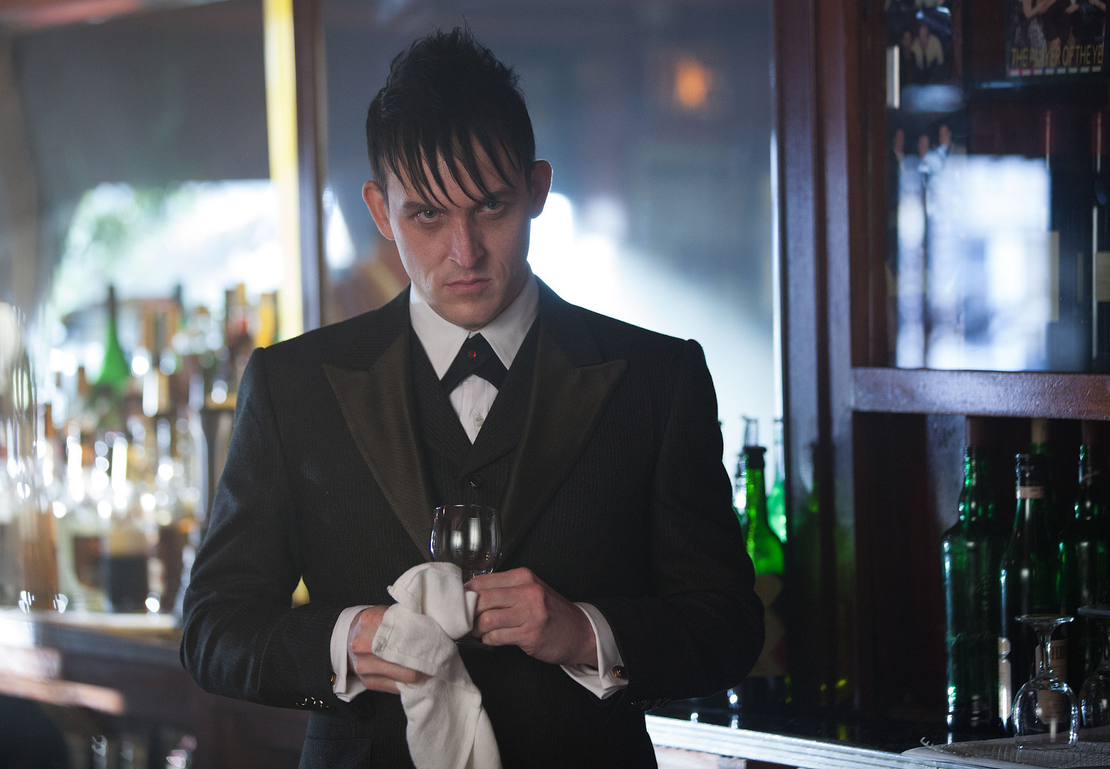 Character Spotlight: Oswald Cobblepot ~ The Fangirl Initiative