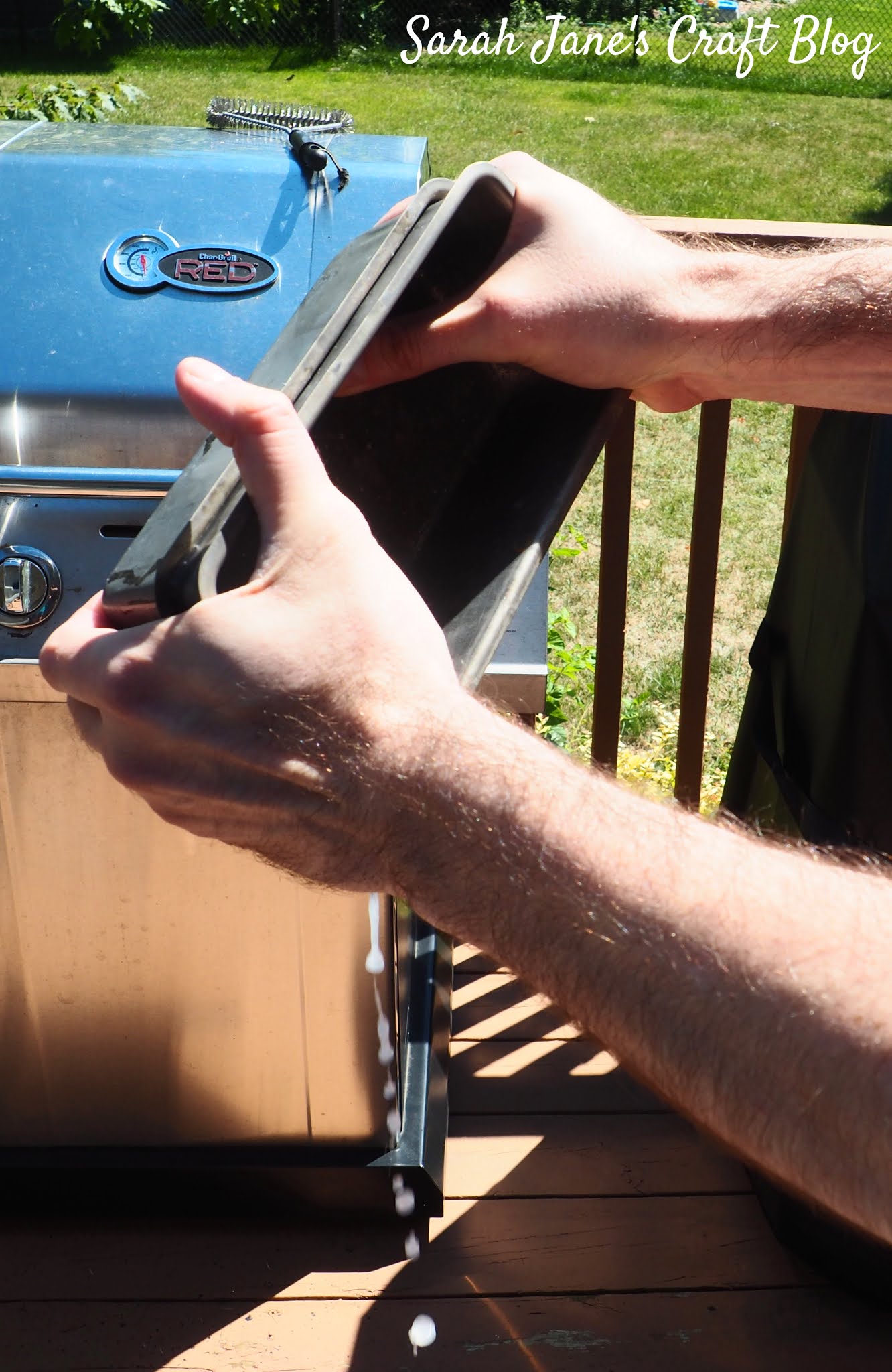 DIY Pressed Paper Logs