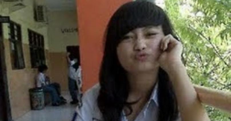 Foto Pelajar: Pelajar SMA Cantik