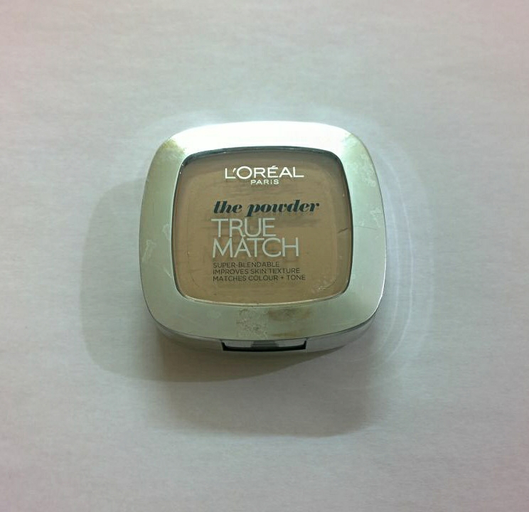 L'Oreal True Match Super Blendable Pressed Powder in shade W3 - Review
