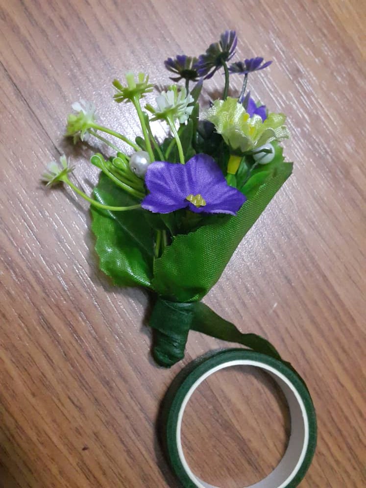 Blog Han: Tutorial untuk boutonniere / corsage / bunga penanggah melayu