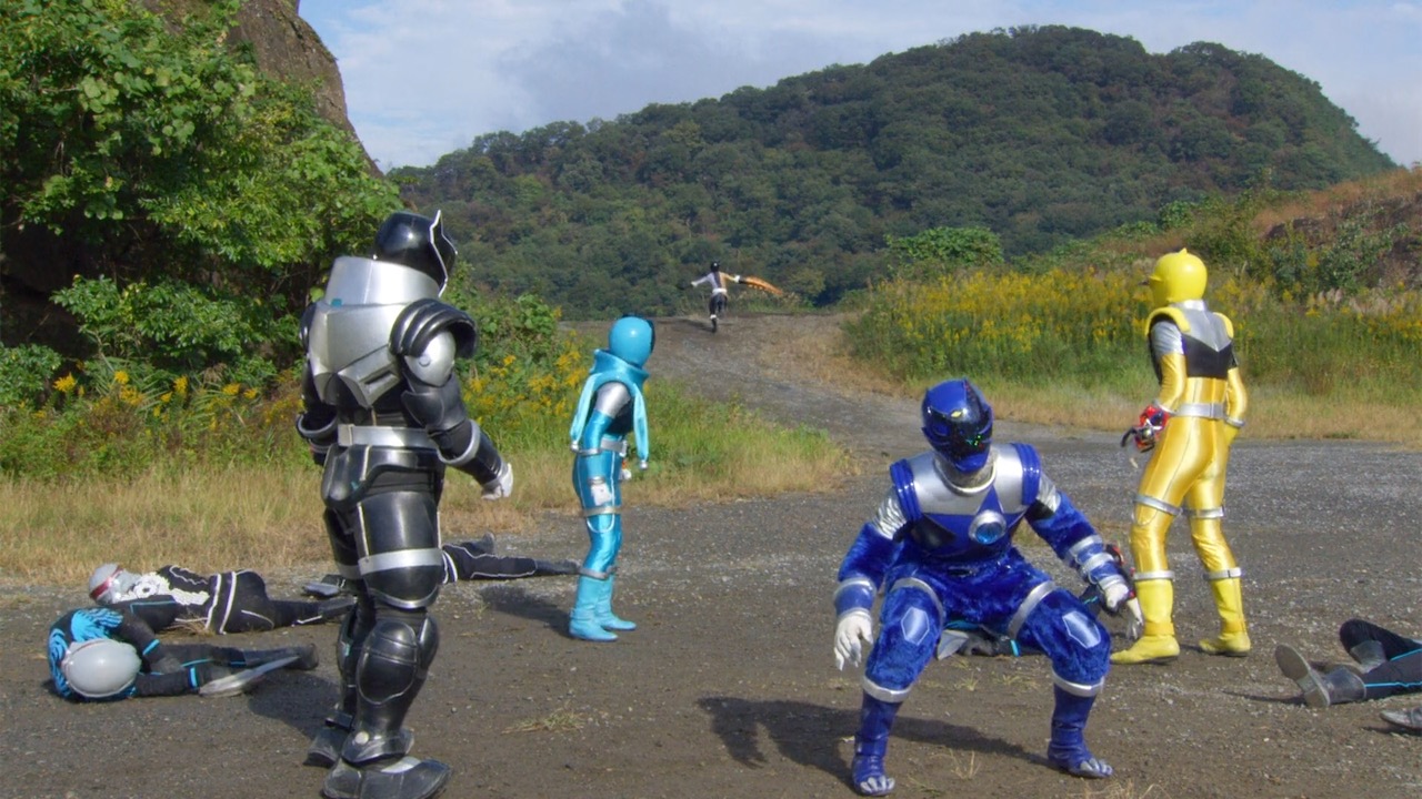 My Shiny Toy Robots: Movie REVIEW: Lupinranger vs Patranger vs Kyuranger