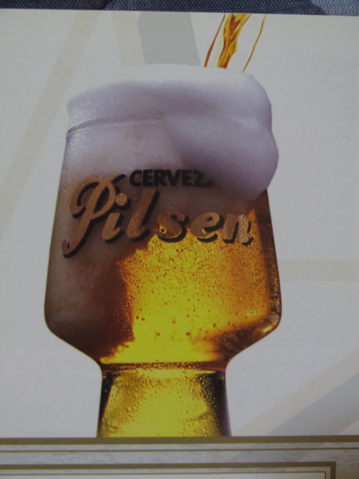 HISTÓRIA DE LA PUBLICIDAD (PILSEN): Envases y vasos