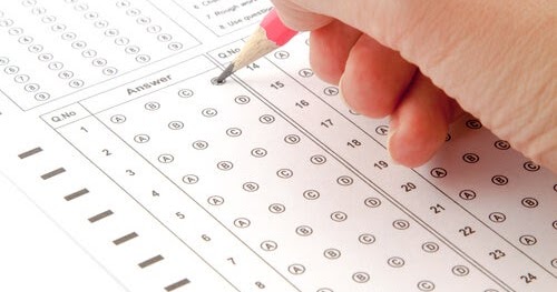 PRUEBAS OBJETIVAS BASADAS EN TECNOLOGÍAS COMO ESTRATEGIAS DE EVALUACIÓN