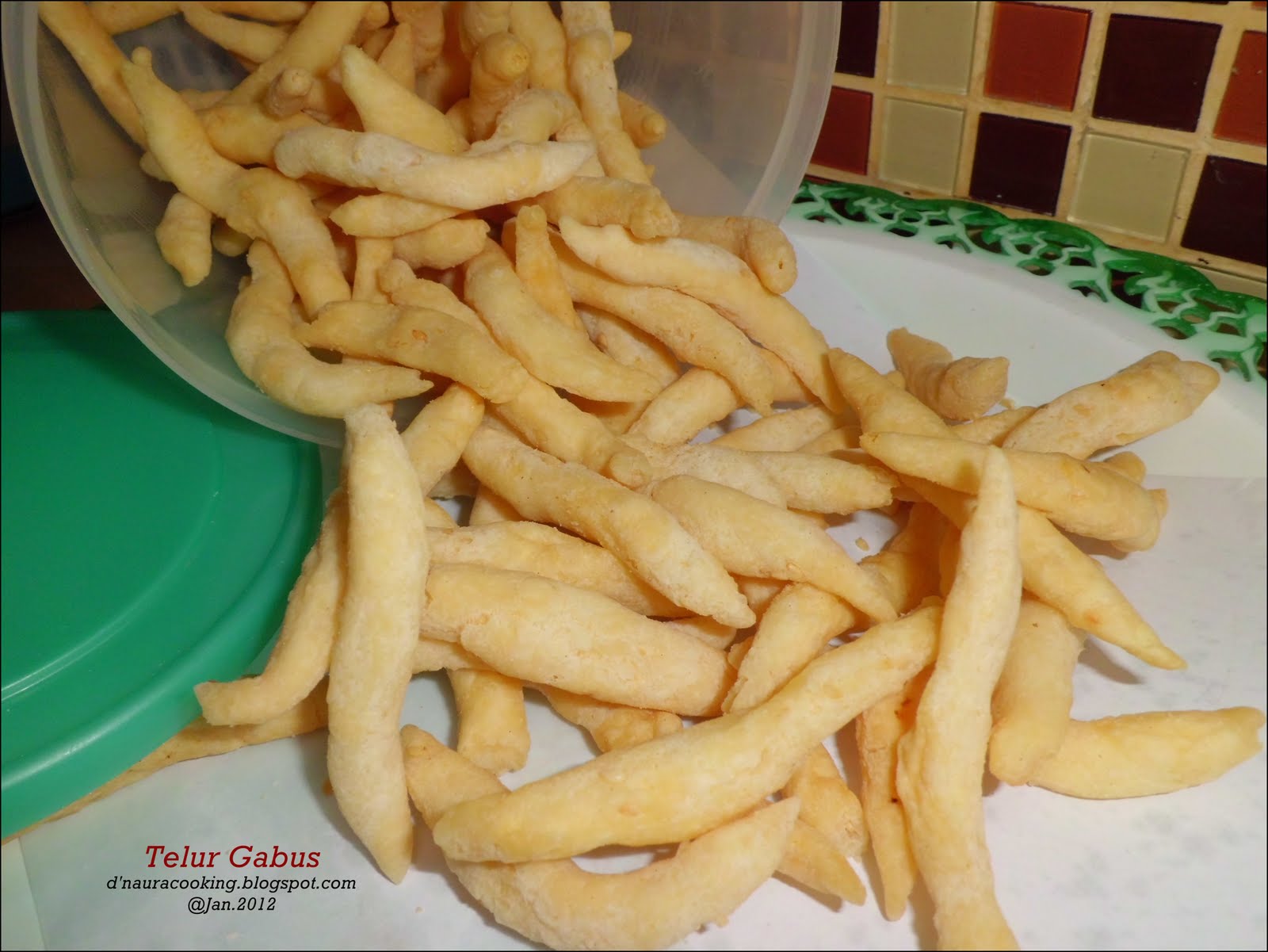 D'naura Natural Cooking: Telur Gabus