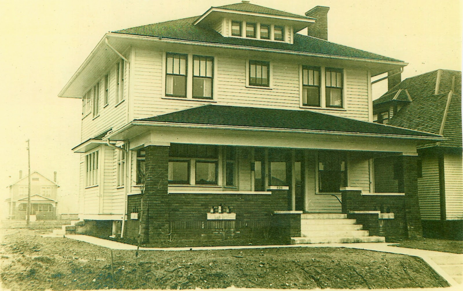 Vintage Irvington: A Brand New House in Emerson Heights--1911