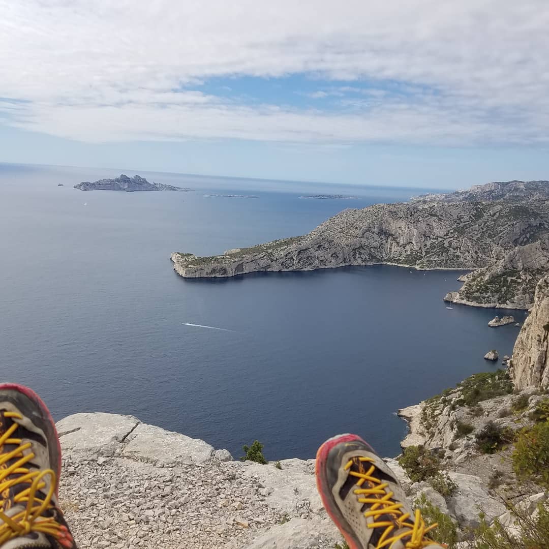 Grégory Capra: Un jour sur le GR 98-51 entre Marseille et Cassis