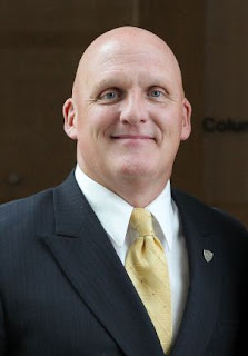 Rocket Business News: Dr. Longenecker’s new book shows how to think ...