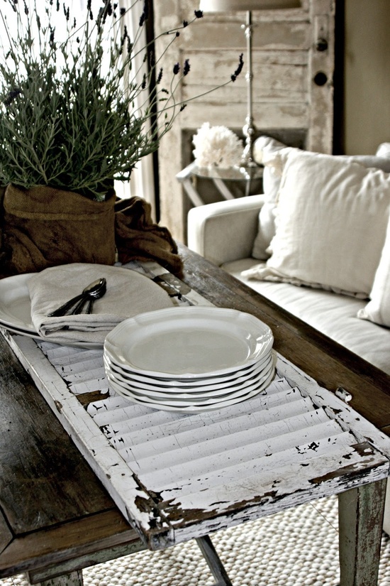 Designs for Daley Living: Breakfast in Bed