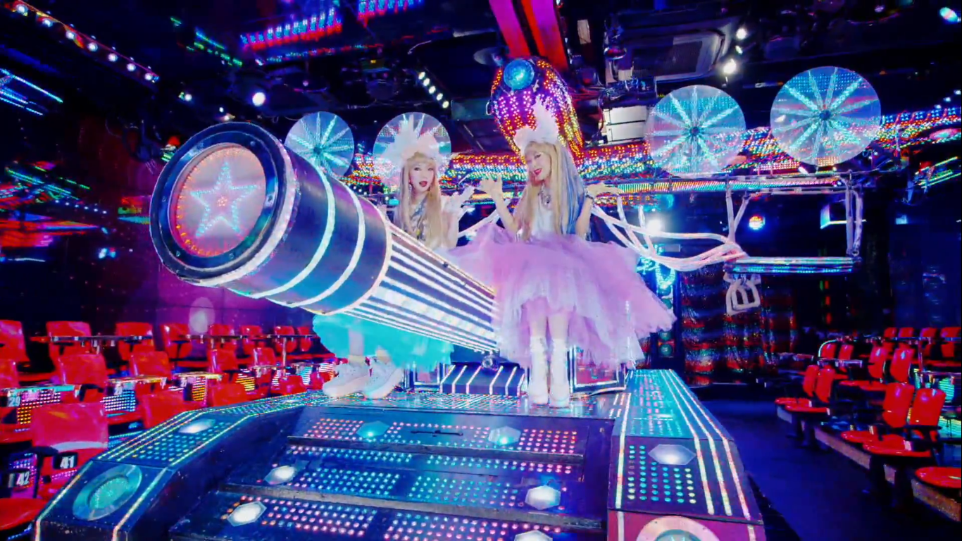 I cry like Yuko Oshima: Jpop/Tokyo pop: Amiaya (アミアヤ)