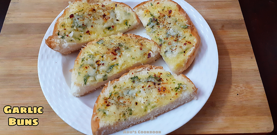 Cheese Garlic buns | Mini garlic bread using buns | Crispy Garlic buns ...