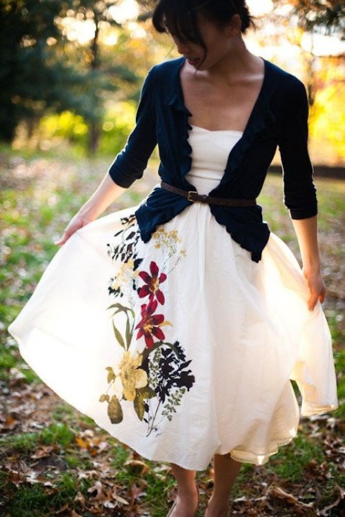 Camera Clothes and Cranberry: Beautiful outfit....!