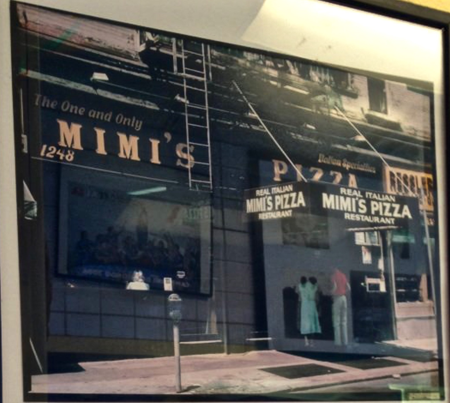 Jeremiah's Vanishing New York: Mimi's Pizza
