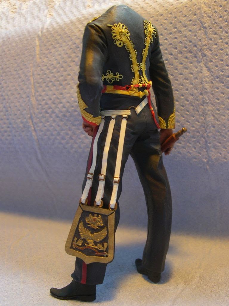 "Tweedland" The Gentlemen's club: Le Sabretache.