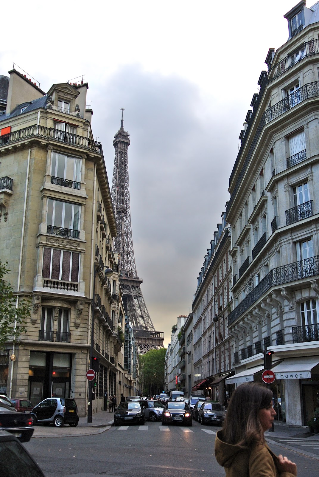 danielle abroad: in search of an authentic paris