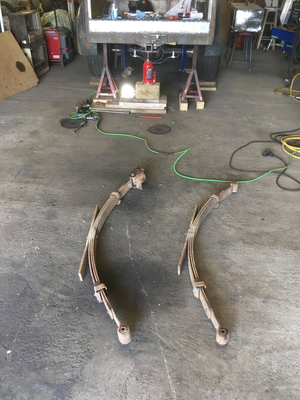 48 International : '48 International KB-1 Rat Rod project