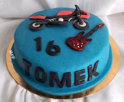 Smakiem i wzrokiem: Tort z motorem i elektr gitarą