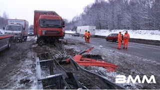 Sind unsere Autobahnen gefährlich?: Schwerer Lkw-Unfall auf der A4