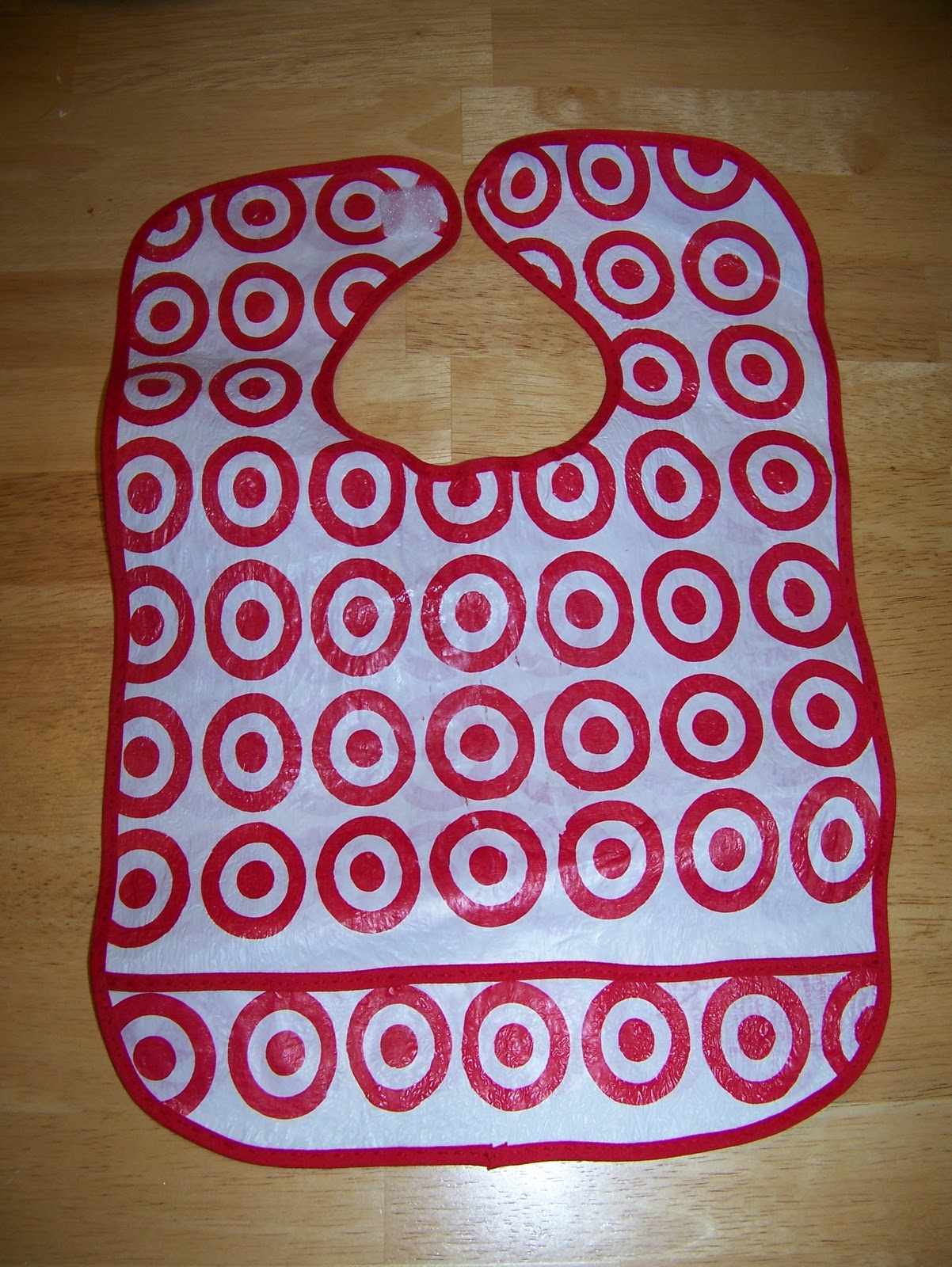 Making Cooley Stuff: Recycled Plastic Bag Bib
