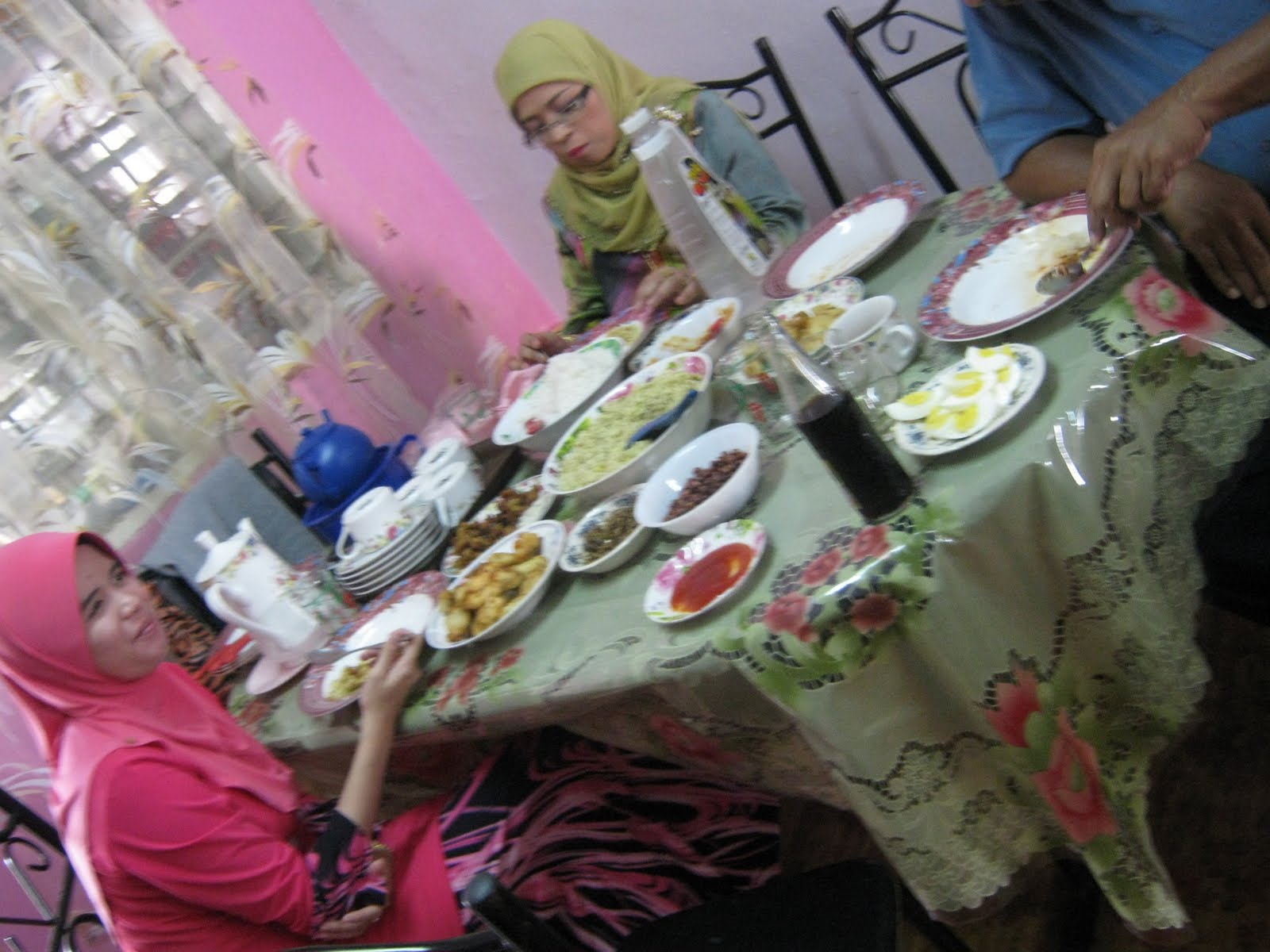 Makan-Makan ~ Hari Raya