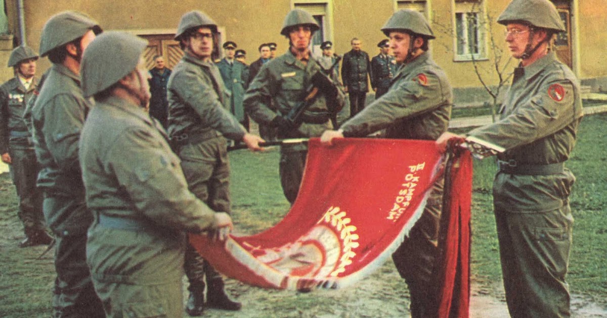 DDR-Kabinett-Bochum: Auszug aus der Dienstordnung der Kampfgruppen der ...