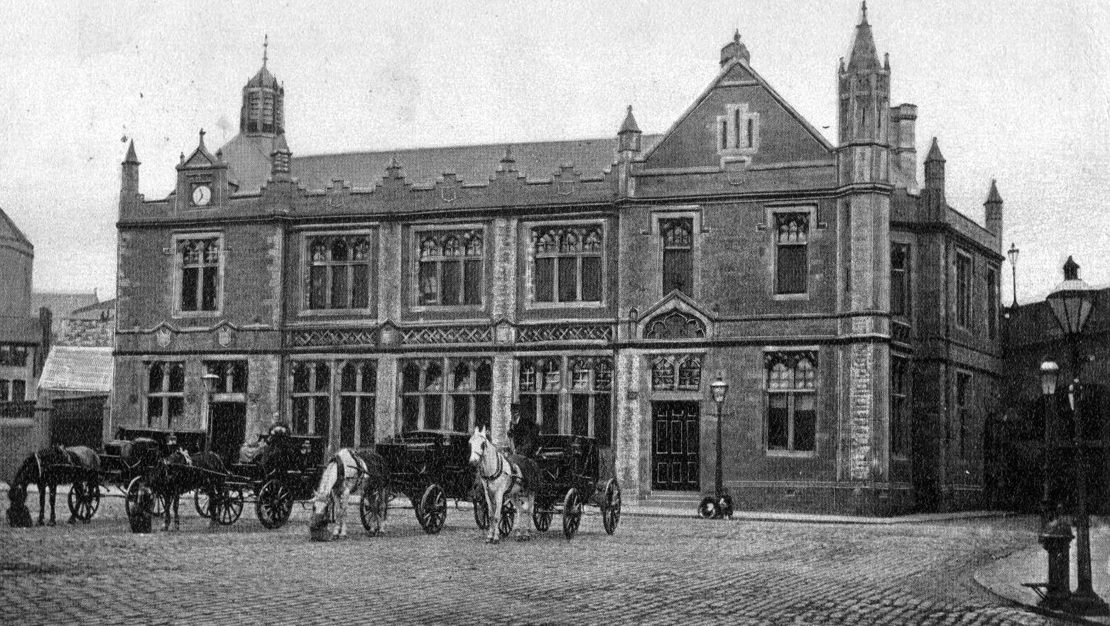 Tour Scotland: Old Photograph Post Office Paisley Scotland