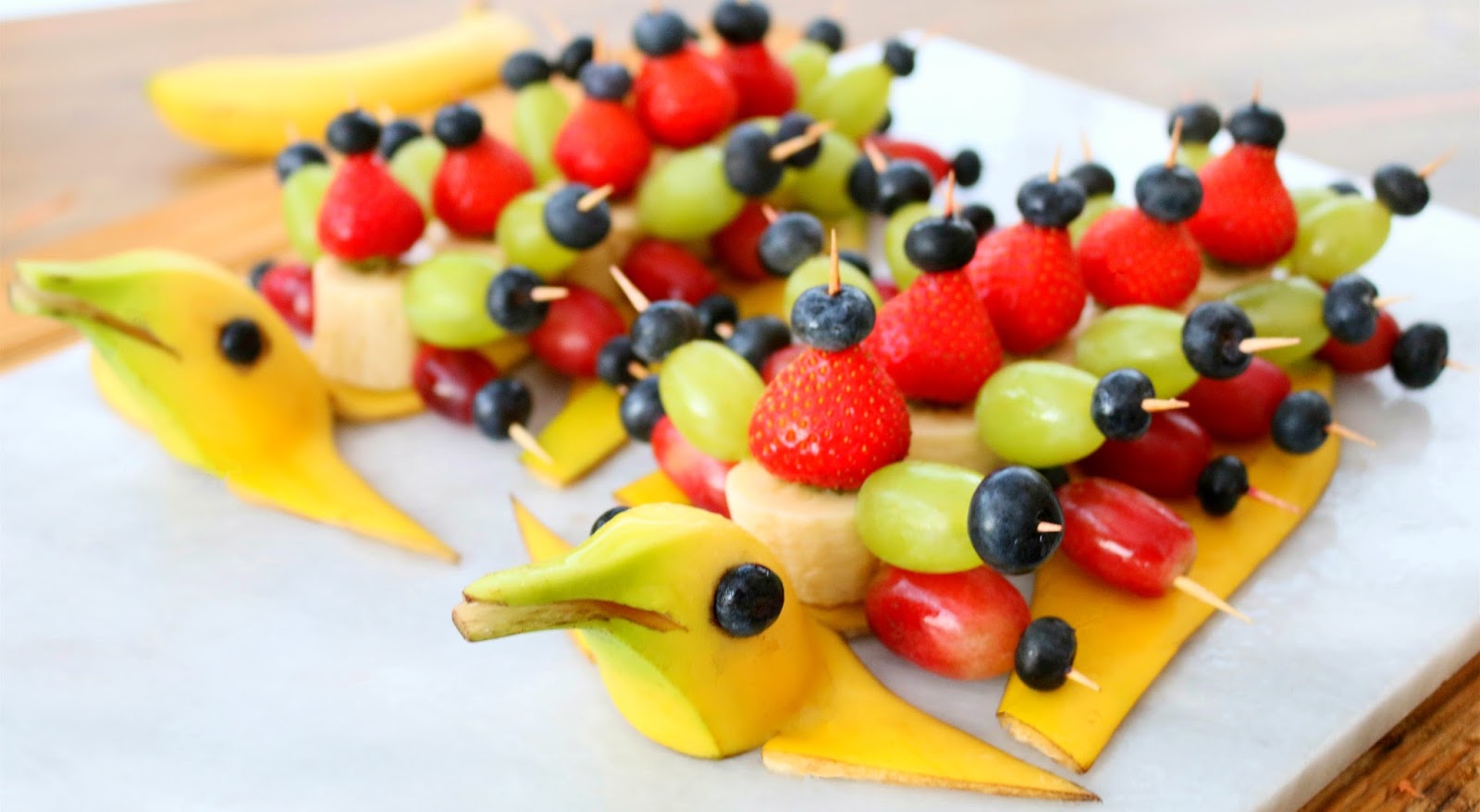 Josephine's Recipes: How to Make Banana Decoration | Banana Art | Fruit ...