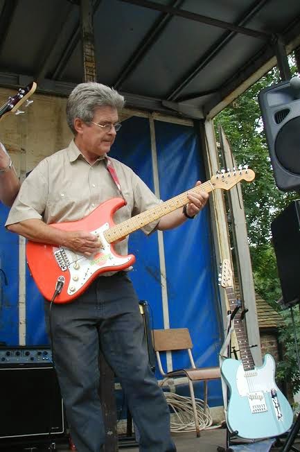 Bulls Head Bob: Bulls Head Bob NOV 2014 - ELECTRIC 12 STRING GUITARS ...