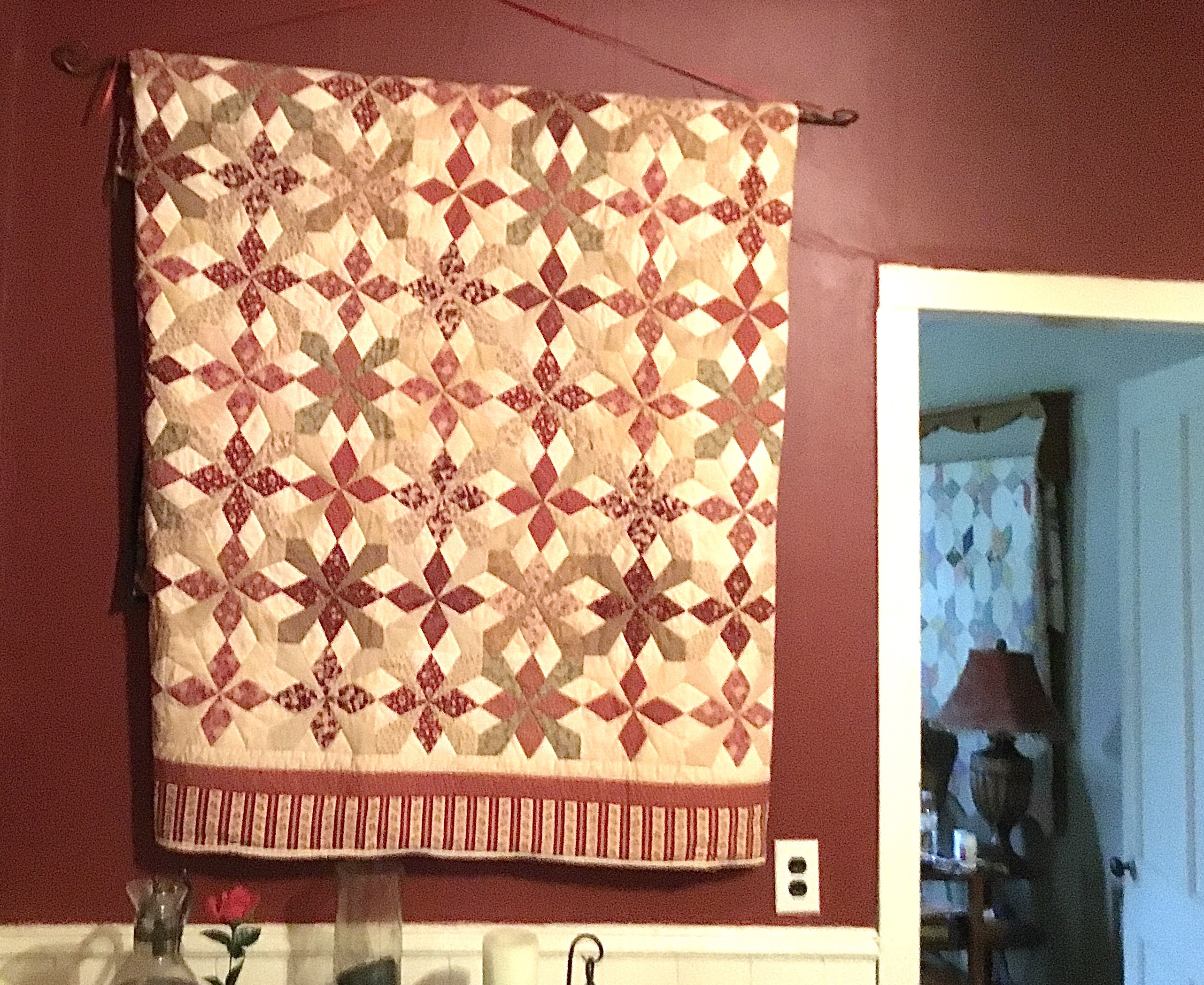 Atelier 54: 10 Creative Ways to Display Quilts