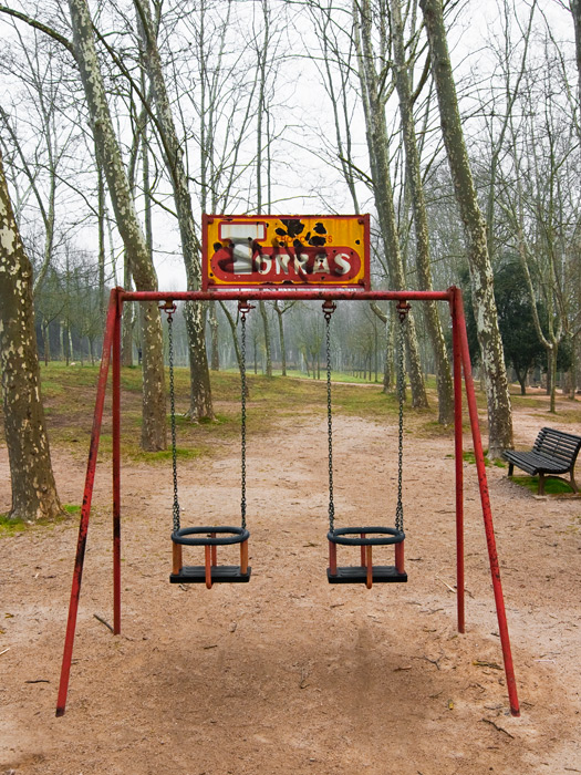 Paraules de pas: Gronxadors, la xocolata Torras i Dipsalut