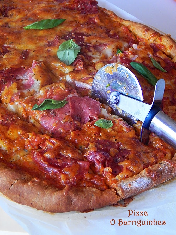Pizza de Presunto, 3 Queijos e Manjericão - O Barriguinhas