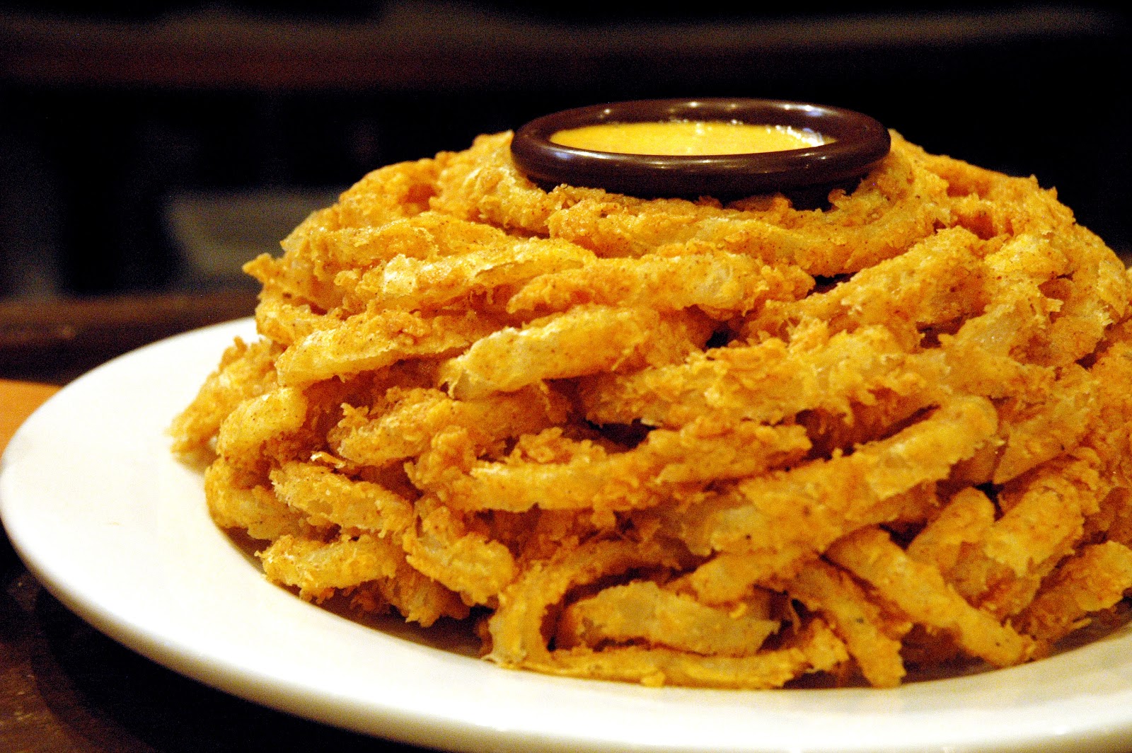 DUDE FOR FOOD: Food News: Cool Lunch Deals from Outback Steakhouse